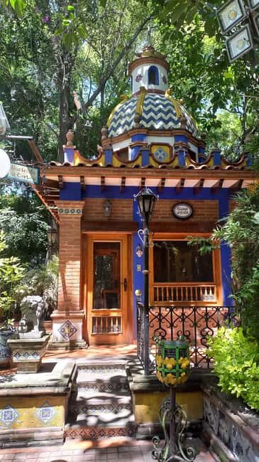 Coyoacan, history and life in a magical neighborhood - A Well-Balanced Experience
