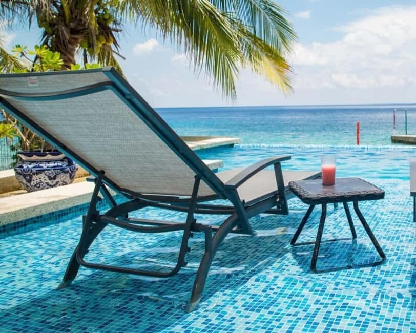 Cozumel: All-Inclusive Beach Club Day Pass with Open Bar - Who This Tour Is Perfect For