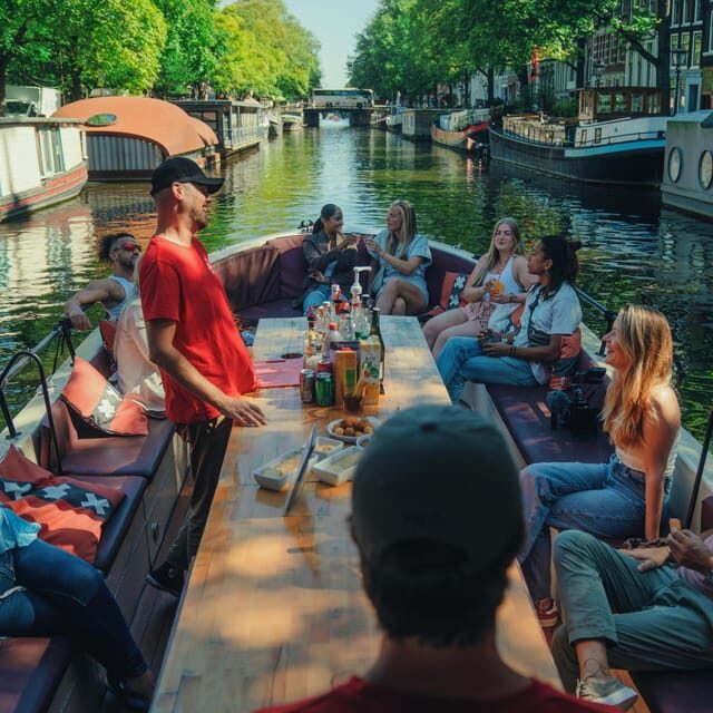 COZY AND FUN CANAL TOUR: A UNIQUE JOURNEY THROUGH AMSTERDAM - Practical Details: What Travelers Should Know