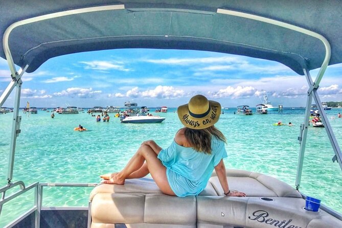 Crab Island: Pontoon Boat Rentals - Amenities and Features
