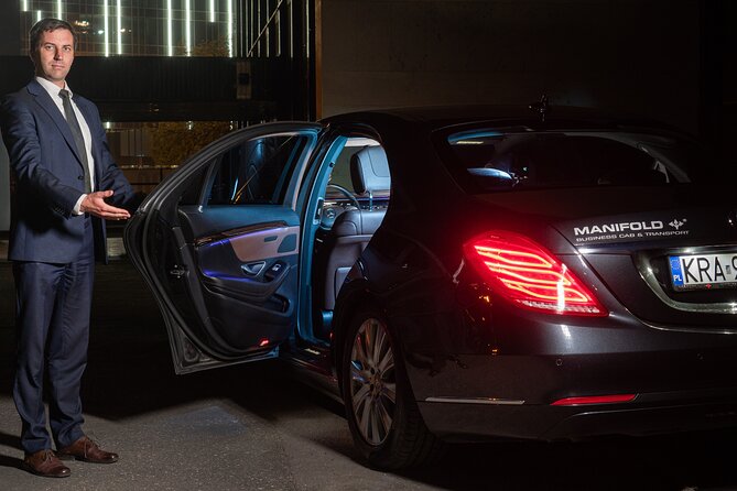 Cracow to airport transfer by Luxurious VIP limo - FAQs