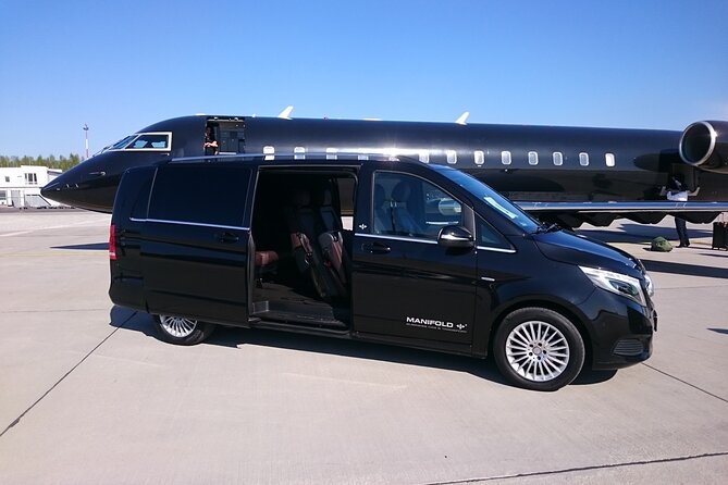 Cracow to airport transfer by minivan - How this Transfer Fits into Your Krakow Experience