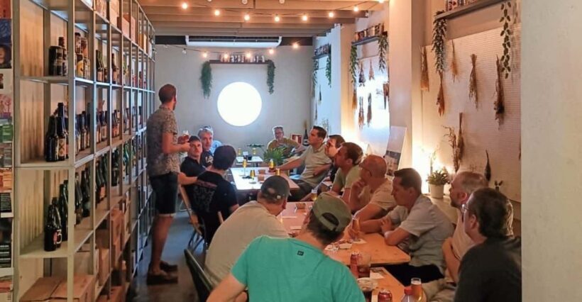 Craft Beer Tour and Tapas in Ruzafa - Valencia - Authentic Experiences and Authentic Guides