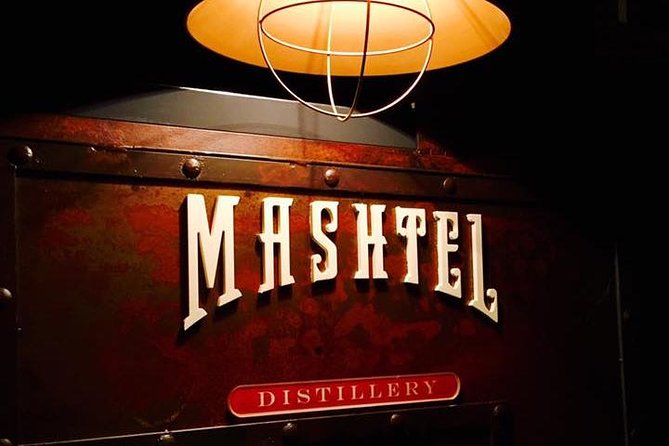 Craft Gin and exclusive brandies in unique distillery - The Itinerary in Detail