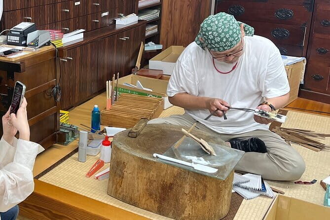 Craft Your Own Folding Fan with a Japanese Fan-Making Expert - An In-Depth Look at the Fan-Making Experience