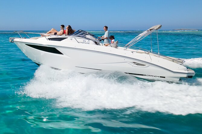 Cranchi E30 Private Boat for 10 Pax for 8 Hours in Ibiza - Key Points