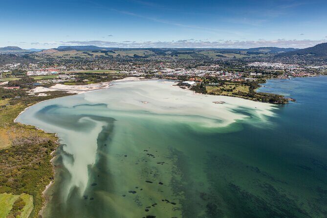 Crater Lakes Scenic Flight with Natural Hot Pool Bathing by Floatplane - FAQ