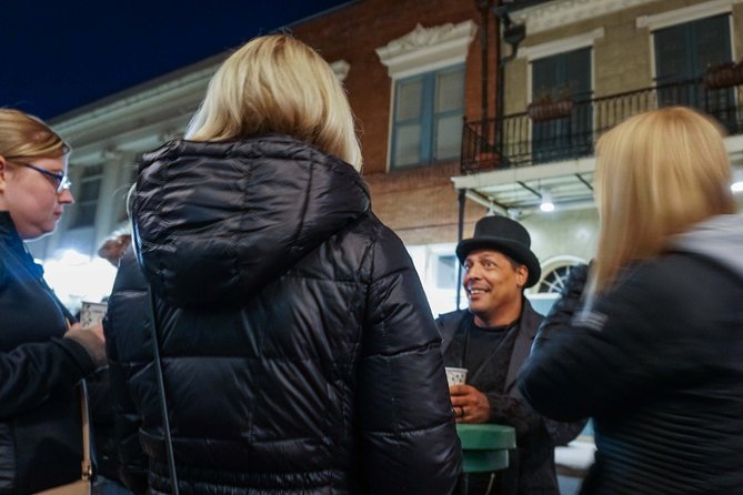 Crawl New Orleans: the Haunted Crawl W/ Shot Included - Meeting and Inclusions