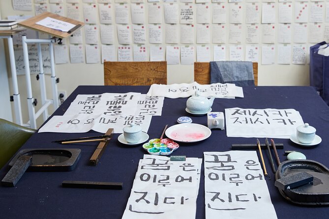 Create a Korean Calligraphy Scroll with Jeongju in Insadong Seoul - The Value of the Workshop