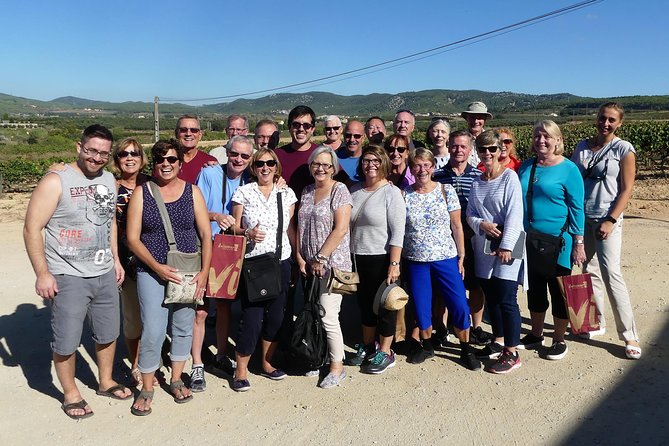 Create You Own Cava Experience at Local Winery Near Barcelona - Exploring the ARTCAVA Winerys Charm