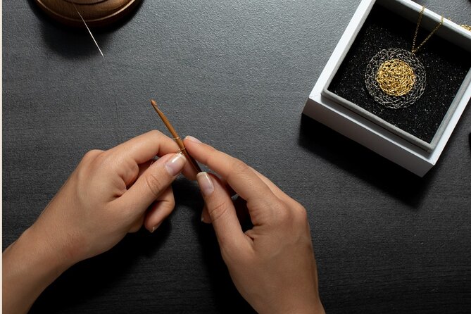 Create your own Jewellery in Florence - Discovering the Workshop’s Core Appeal