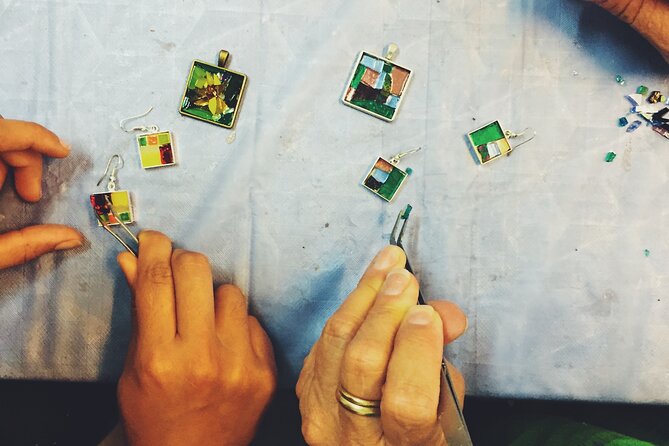 Create your own jewellery in Gaudí-style - Introducing the Gaudí-Style Jewelry Workshop in Barcelona