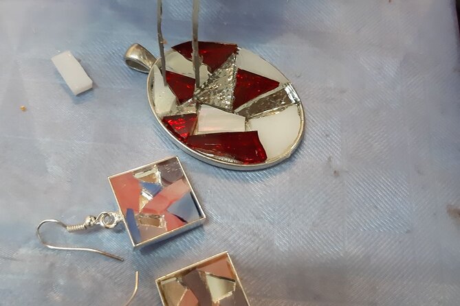 Create your own jewellery in Gaudí-style - Why This Workshop Is a Great Fit