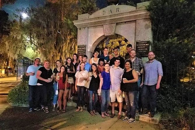 Creepy Crawl Night-Time Haunted Pub Walking Tour of Savannahs Historic District - What to Expect During the Tour