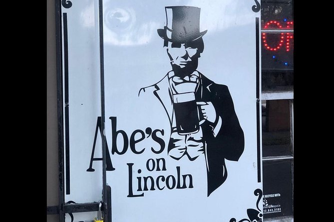 Creepy Crawl Night-Time Haunted Pub Walking Tour of Savannahs Historic District - Tips for an Enjoyable Experience