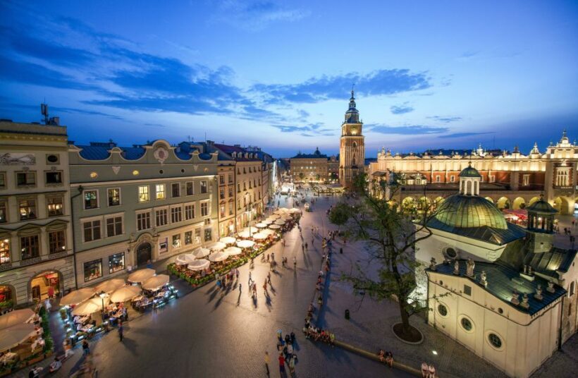 Creepy Krakow: 2-Hour City Walking Tour - The Experience and Atmosphere