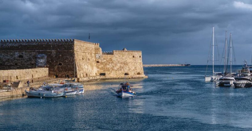 Crete: Heraklion Center, Local Market and Creta Aquarium - The Sum Up