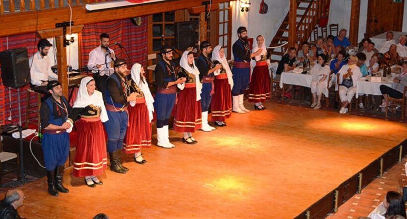Crete: Traditional Dance Show and Buffet Dinner with Wine - The Food & Drink