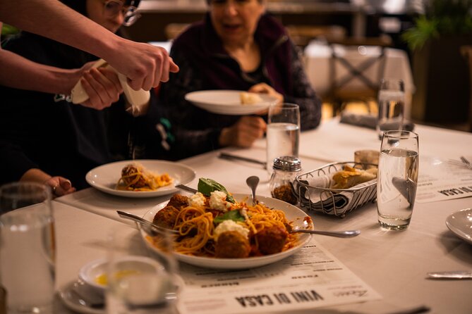 Crime and Cuisine on Federal Hill - Customer Feedback and Ratings