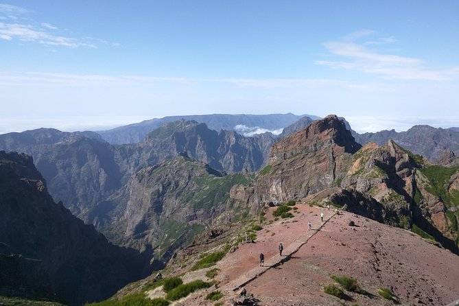 Cristo Rei, Arieiro Peak and Santo Da Serra 4x4 Experience - Discovering the Scenic Viewpoints of Santa Cruz and Pico Do Arieiro