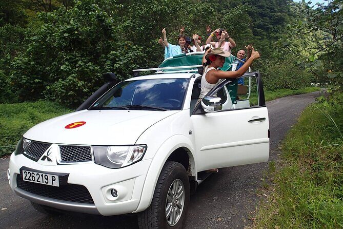 Crossing Over Tahiti Island Safari 4x4 - Who Should Consider This Tour?