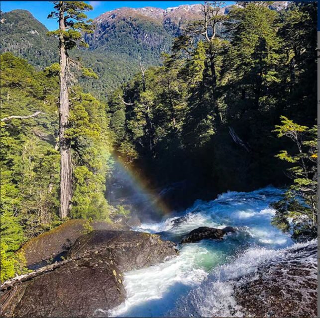 Crossing to Puerto Blest and Cascada de los Cántaros - Key Points