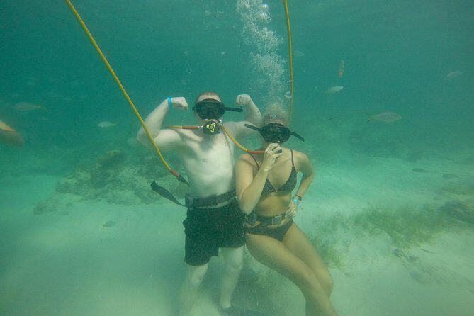 Crucero de Fiesta y Snorkel en Punta Cana - The Party Atmosphere on Board