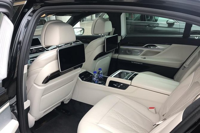 Cruise port VIP Transfer : Cruise port to Arlanda Airport 1-3 passenger - Key Points