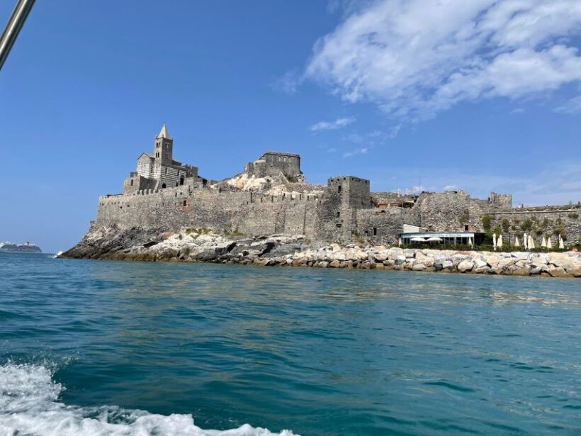 Cruise:Portovenere and the 3 islands with aperitif included! - The Aperitif and Snacks