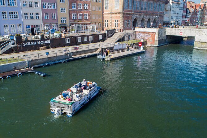 Cruises on the Motlawa River by a luxury catamaran - Gdask from the water side - A Closer Look at the Cruise Experience