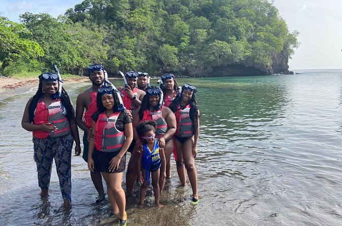 Crystal kayaking in St. Vincent - Siteseeing with Cass - FAQ