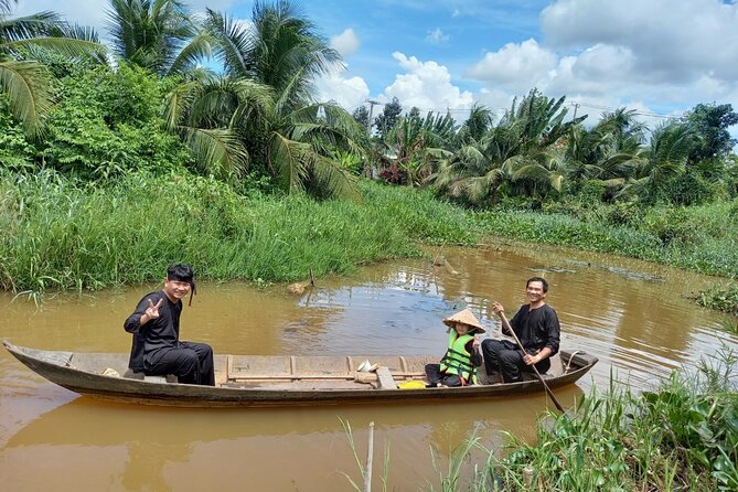 Cu chi Tunnel & Mekong Delta Full Day BBQ Lunch Lux Group 10 pax - The Sum Up