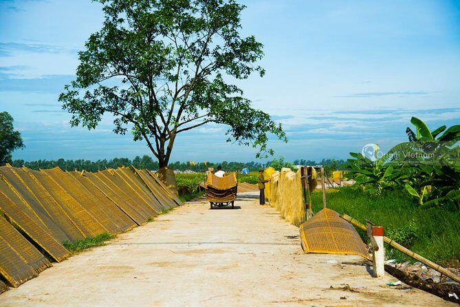 Cu Da and Van Phuc Villages: Private Tour from Hanoi - The Value of This Experience