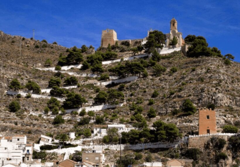 Cullera: History, Beach, and the boat trip to the Albufera - Key Points