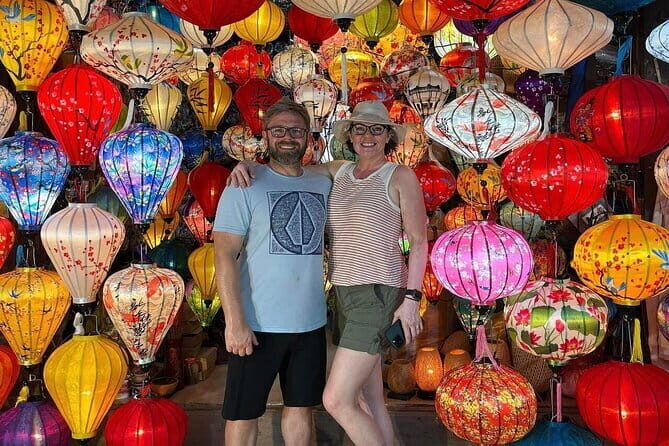 Cultural Exploration of Hoi An: Lantern Boat Ride and Street Food - Exploring the Itinerary in Detail