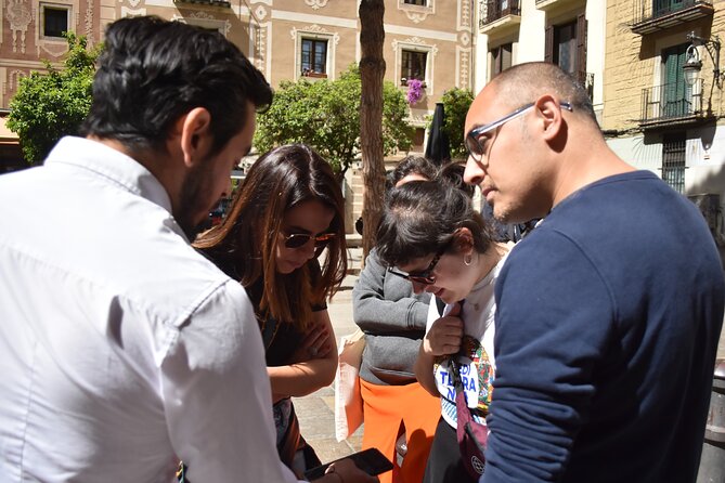 Cultural Walking Tour in Barcelona With Food & Wine Tasting - Meeting and Accessibility