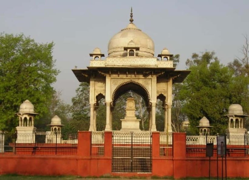 Cultural Walking Tour of Lucknow with Local Snacks - FAQ