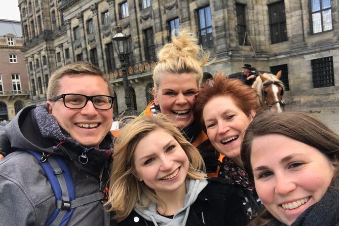 CULTURE Cultural City Tour - Uncovering the Citys Fascinating History