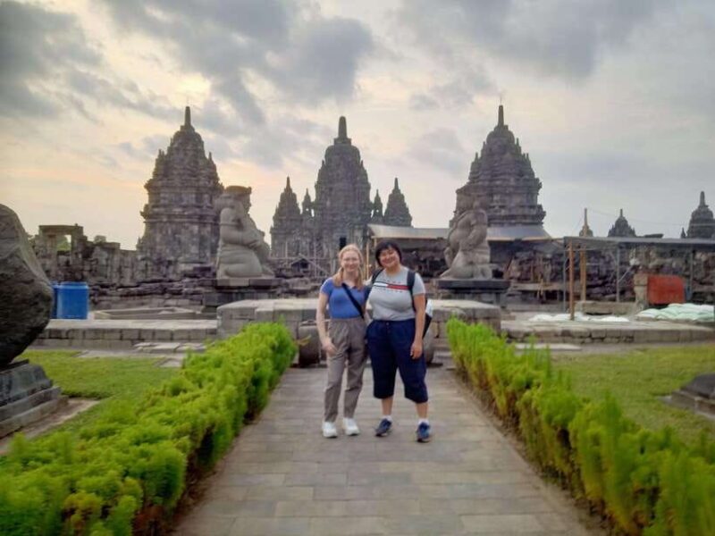 Culture Tour of Sultan palace,Water castle,Ijo Temple sunset - FAQ