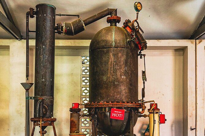 Curaçao  Private City Tour with Insider Secrets - Analyzing the Value and Price