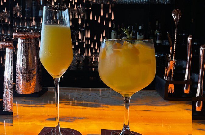 Curaçao Sip & Paint at Fine Dining Venue with Unlimited Cocktails - Analyzing the Value