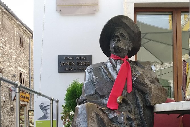 Curiosities and secrets of Pula - Practical Details and Comforts