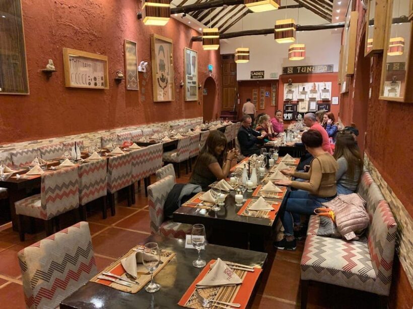 Cusco: Andean Folk Show with Dinner at Tunupa Plaza de Armas - The Experience: Small Group, Intimate Atmosphere