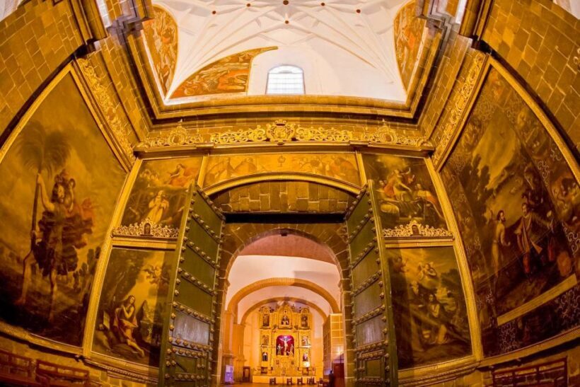 Cusco: City and Nearby Ruins 5-Hour Guided Tour - Practical Details: Transportation, Group Size, and Cost