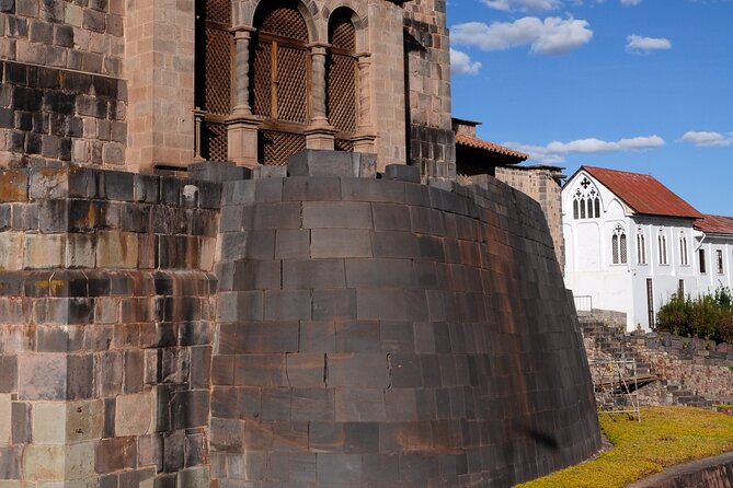 Cusco City Sightseeing & Sacsayhuaman Archeological Park Tour - Discovering Puca Pucara