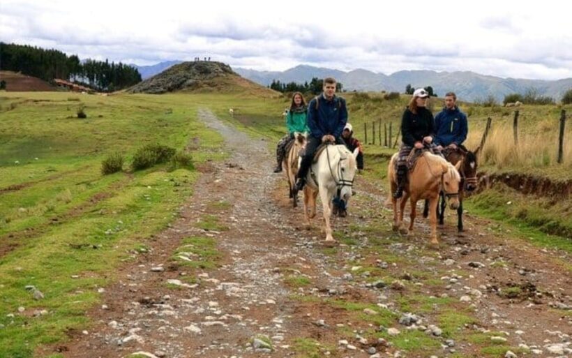Cusco: Horseback Ride Temple of the Moon and Chacan Mountain - Visiting the Temple of the Moon: Sacred and Mysterious