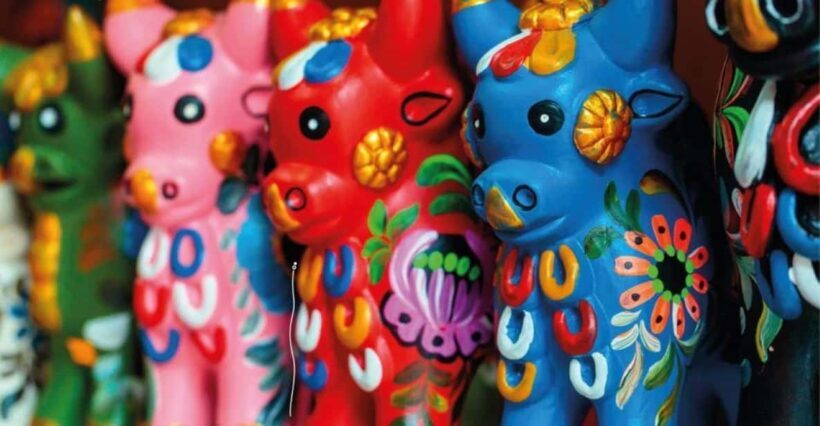 Cusco: Paint your own Torito of Pucara | Art and Culture| - An In-Depth Look at the Experience