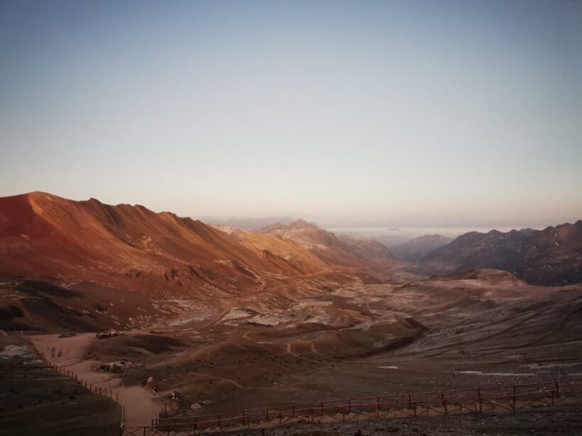 Cusco: Rainbow Mountain Tour at Sunset Without the Crowds - Key Points
