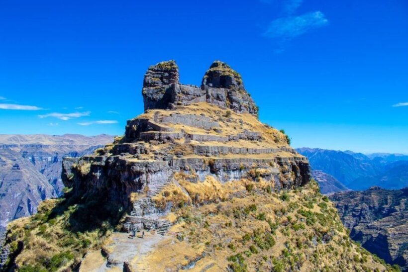 Cusco: Trekking to Waqrapukara 1 day + Meals - Detailed Breakdown of the Waqrapukara Experience