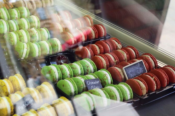 Custom private Paris food tour by walk from the Eiffel Tower - Who Should Consider This Tour?